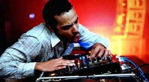 dj-mehdi – PLAYY. Magazine