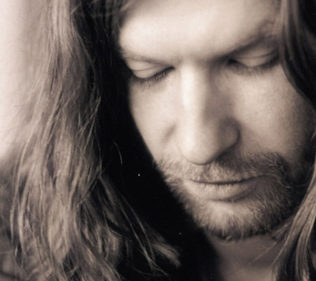 Stream a new BBC documentary on the weird world of Aphex Twin - PLAYY.