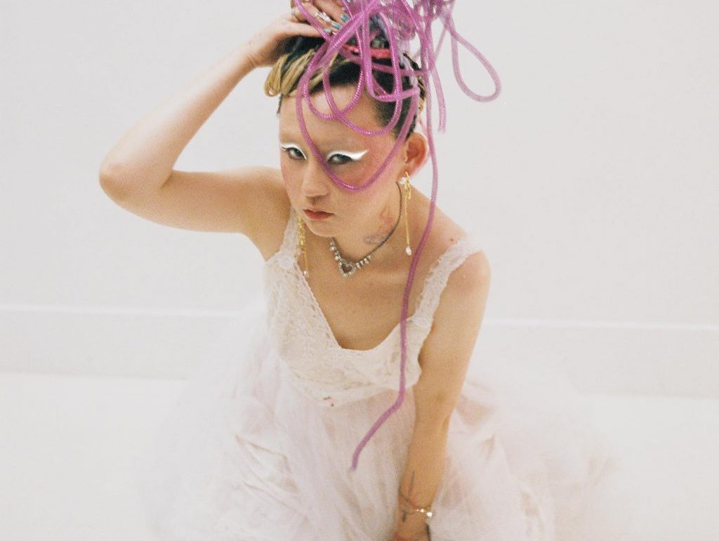 Alice Longyu Gao – High Dragon and Universe – PLAYY. Magazine